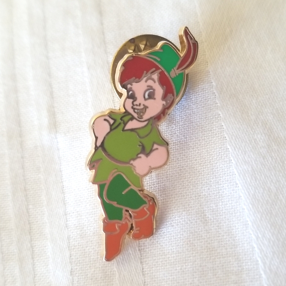 Disney | Jewelry | Disney Peter Pan Pin 209 | Poshmark